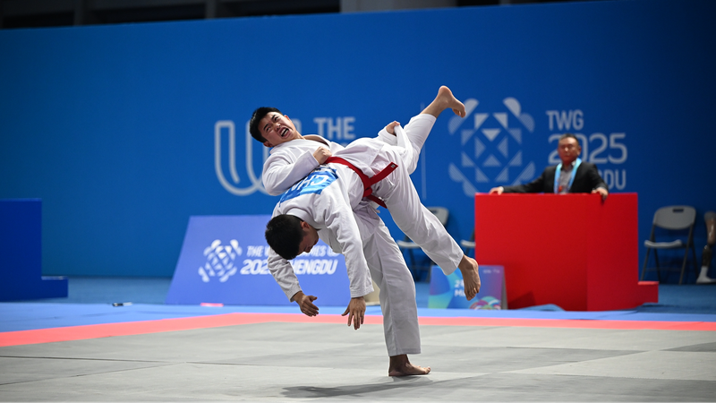 China gana su primer oro en para ju-jitsu en los Juegos Mundiales Chengdu 2025 - NewsAmigo 📰 ...